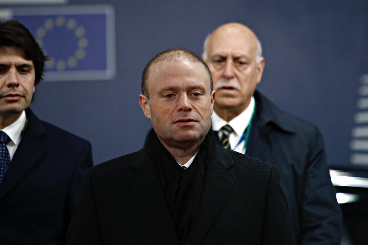 Malta's Muscat to 'navigate' murder probe despite outrage