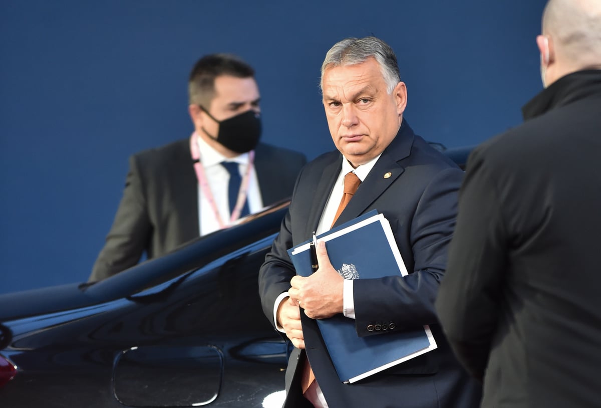 EU Parliament parties urge 'no money for Orbán's Hungary'