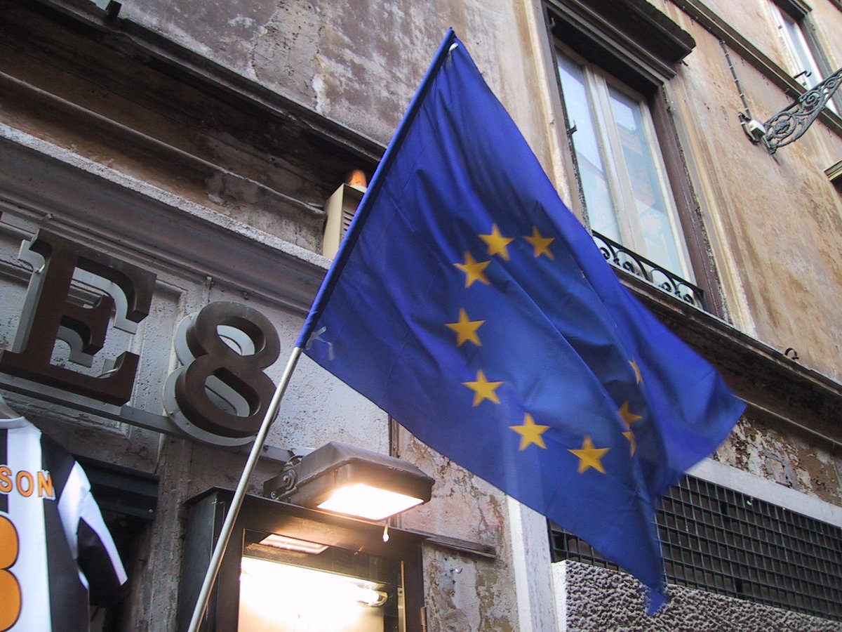 EU backs down on Iran