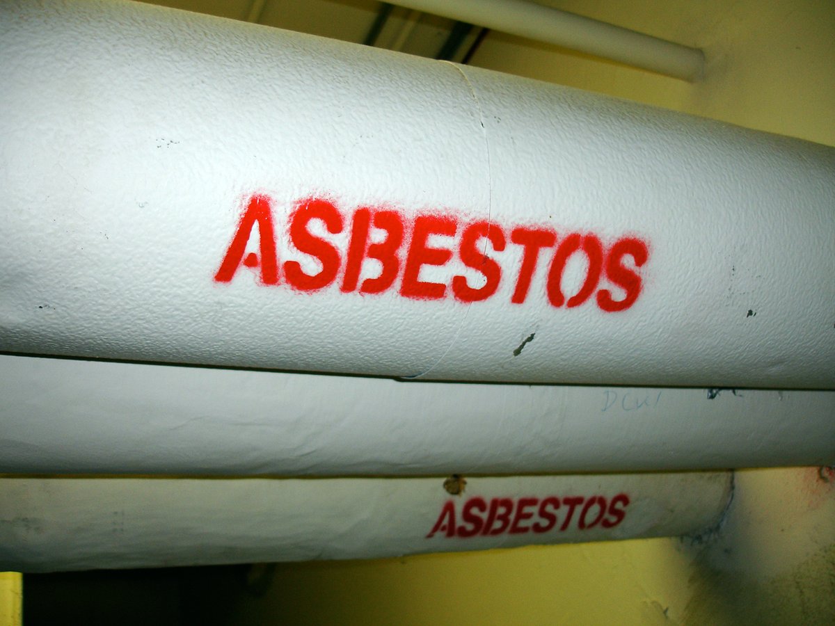 EU lawmakers under pressure to act on 90,000 asbestos deaths