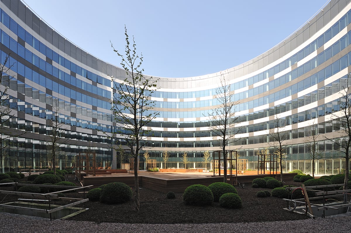 EU foreign service moves into new home