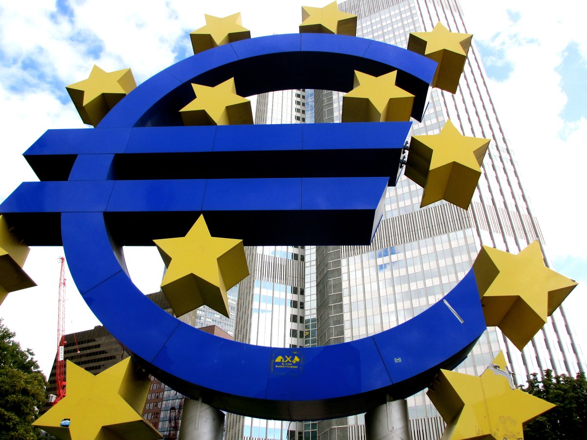 ECB turns €1bn profit despite rising HQ costs