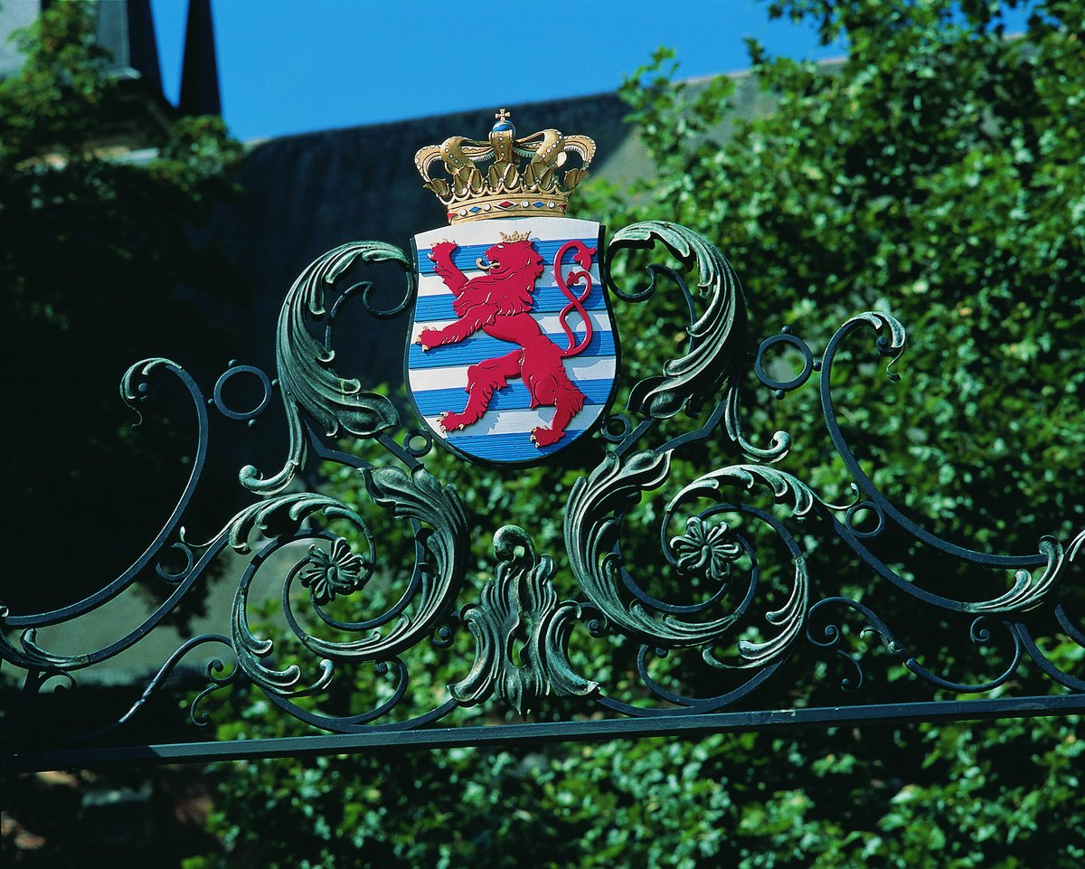 Luxembourg parliament ratifies EU constitution