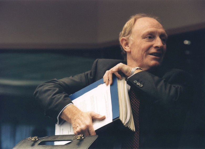 Kinnock joins Britain in Europe
